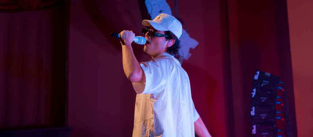 Humbe arrasa con concierto en Querétaro | Mitoteros Show